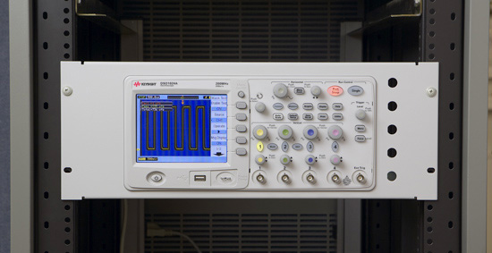 N2739A 1000A Series rackmount kit [已淘汰] - 是德科技Keysight